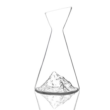 Mount Matterhorn water carafe 1 liter capacity